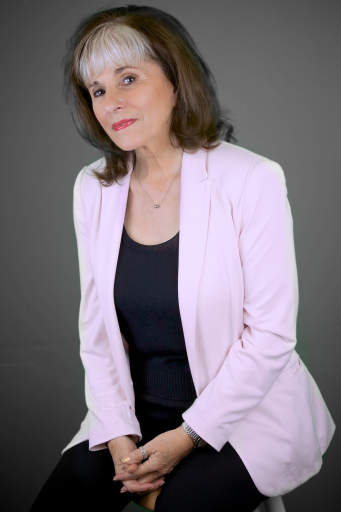 RoAne Random Thoughts To Consider - Susan RoAne